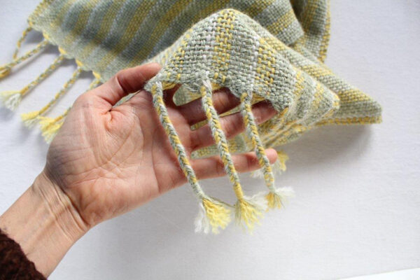 Andean braid – a fringe technique – Ashford Wheels and Looms