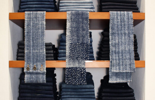Twill on a rigid heddle loom – no pickup sticks required! – Ashford ...