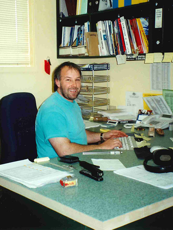 Ken Meehan – 45th Anniversary – Ashford Wheels and Looms