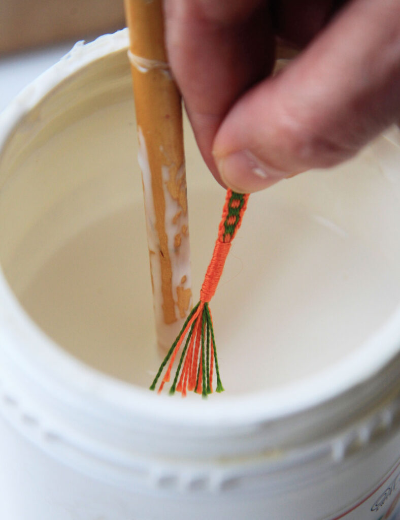 Weave your own custom shoe laces – Ashford Wheels and Looms