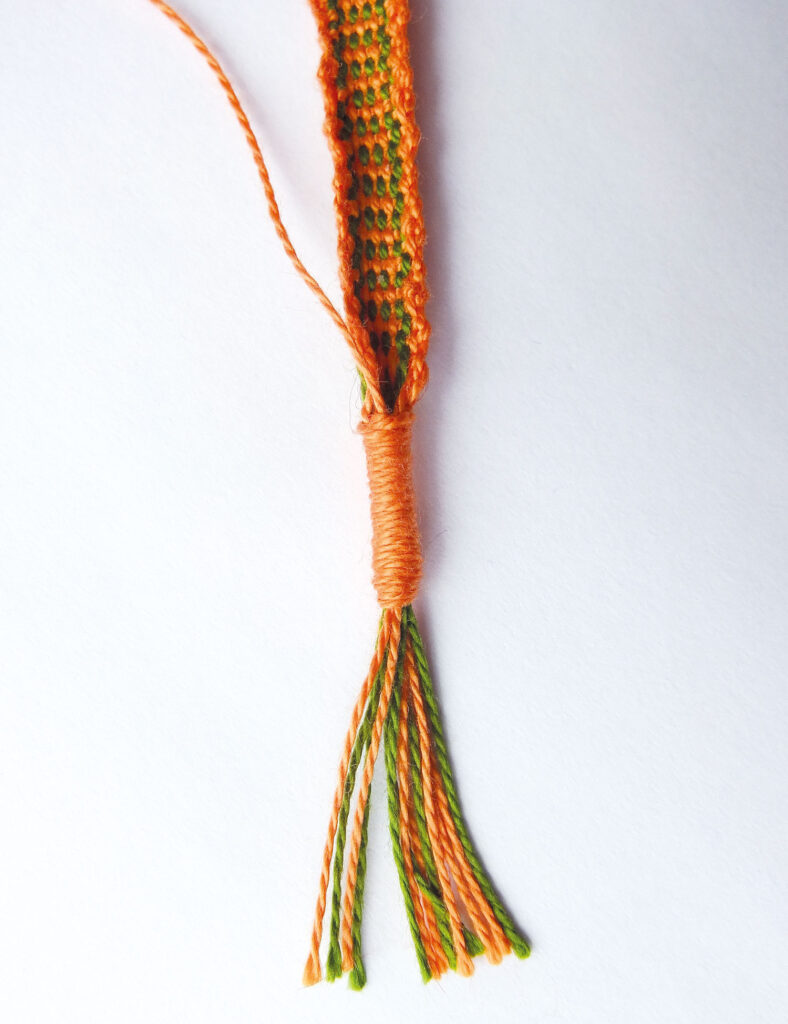 Weave your own custom shoe laces – Ashford Wheels and Looms